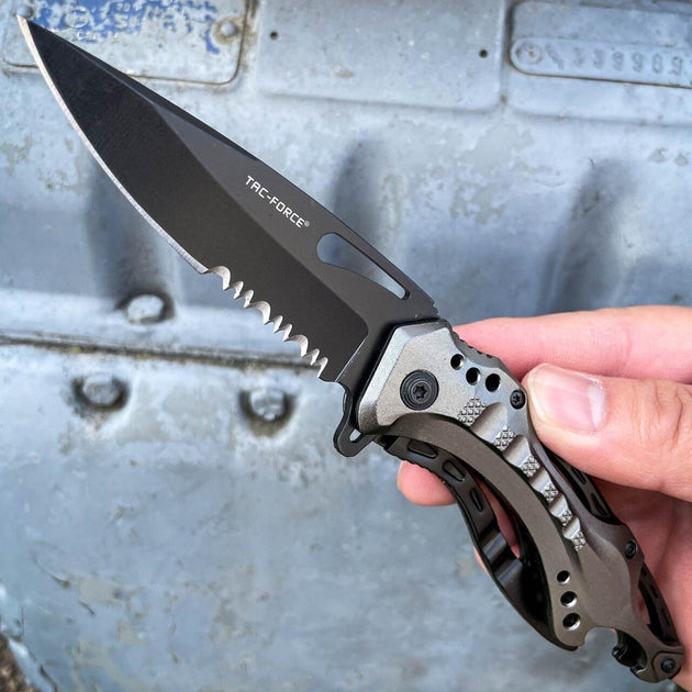 Combat Folding Knives