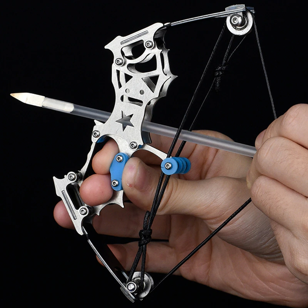 Mini Phantom Compound Bow | BLADE ADDICT